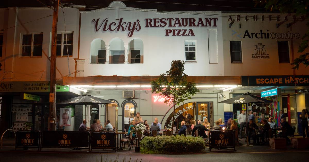 Dine-in or Takeaway | Vickys Italian Restaurant + Pizza